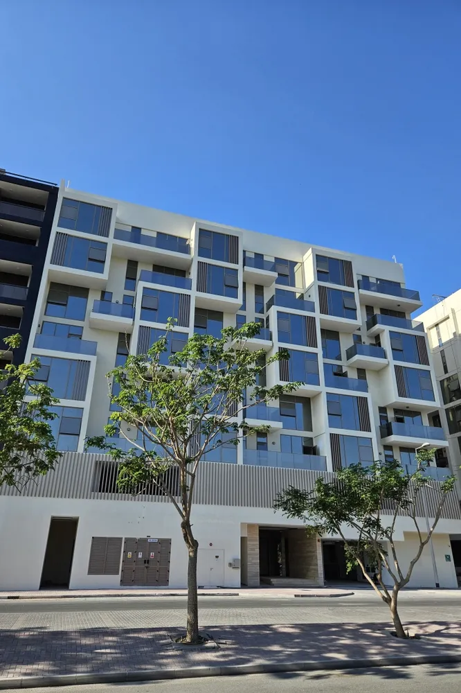 How to sell an unit in Dubai in Jumeirah Village Triangle – analysis 2026